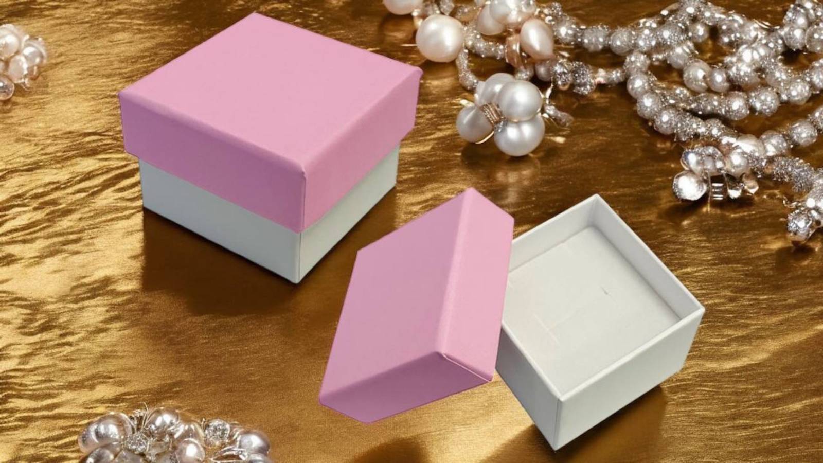 Упаковка крышка дно 5.0 х 5.0 х 3.4 светло-розовая