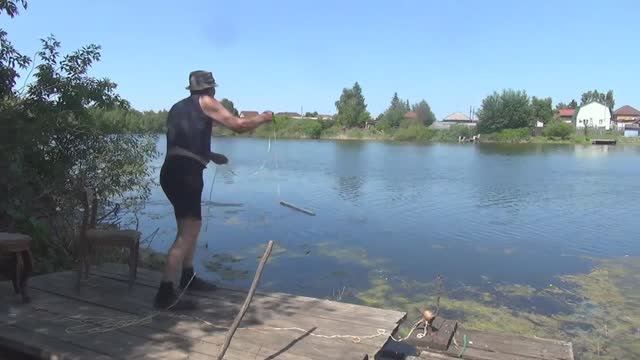 Вот, что придумал😜👍Тина мешает рыбачить!  #озеро #дача #рыбалка