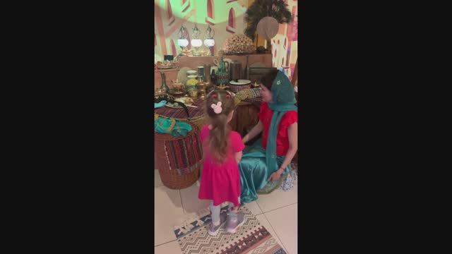 На базаре Аграбы. Арабская сказка