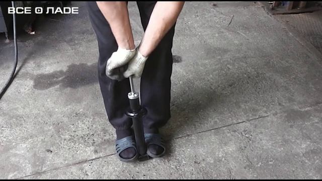 6. Замена амортизаторов и пружин задней подвески