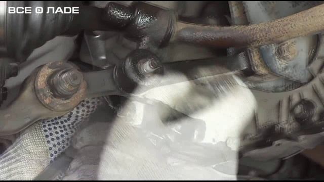 3. Замена стойки стабилизатора поперечной устойчивости