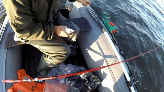 Клёвая рыбалка в Бурятии 19-20.06.2025. Ловим омуля с лодки на Байкале .Фильм 1. Продолжение будет.