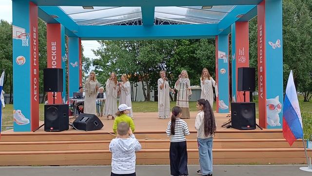 5. Ой, цветет калина