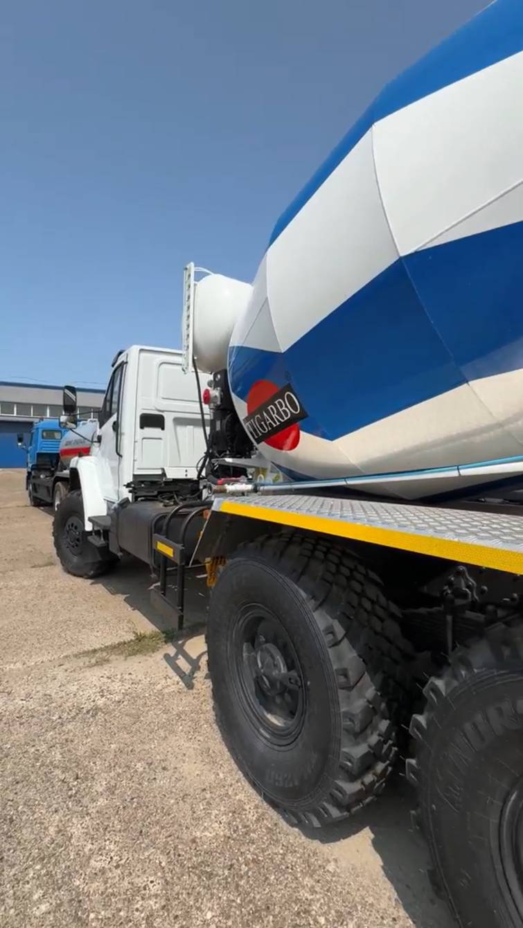 Автобетоносмеситель TIGARBO на 6 кубов на шасси Урал Некст — обзор