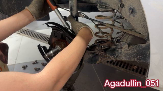 Задние дисковые тормоза. Распаковка, обзор и установка. Тормоза от Audi или Volkswagen что лучше?