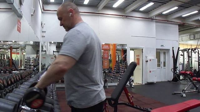 Жим лёжа в 56 лет. К силе через массу. Мц7. Д1.