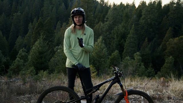 Сравнение Specialized Stumpjumper 15 в версии из карбона и алюминия