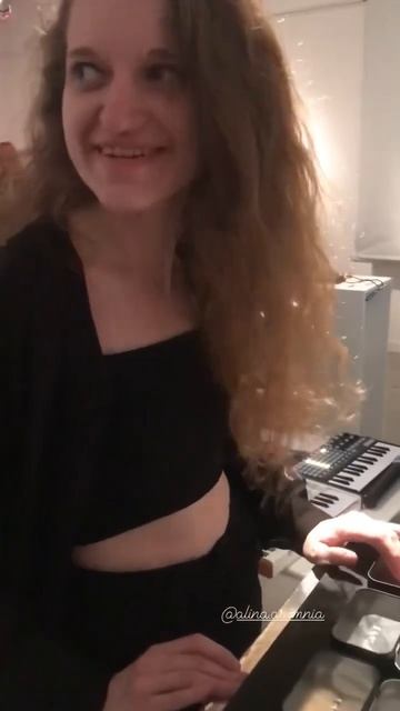 Асомния — «Предмет любви» на выставке «хаптика. осязаемый мир» в галерее краснохолмская