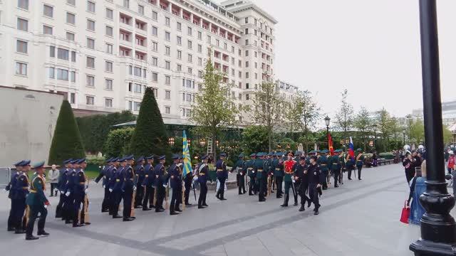 АТЫ-БАТЫ, ШЛИ СОЛДАТЫ