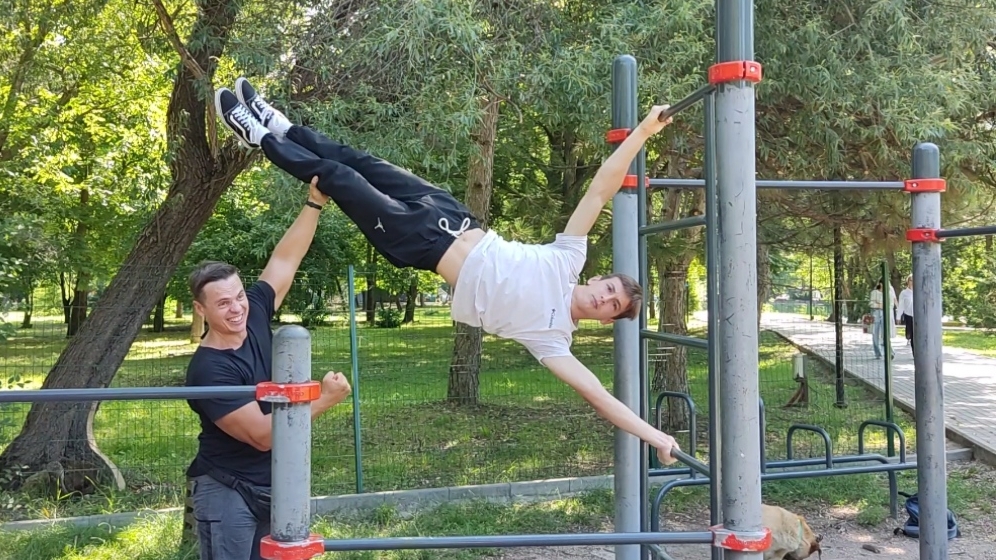 Спартак держит Флаг