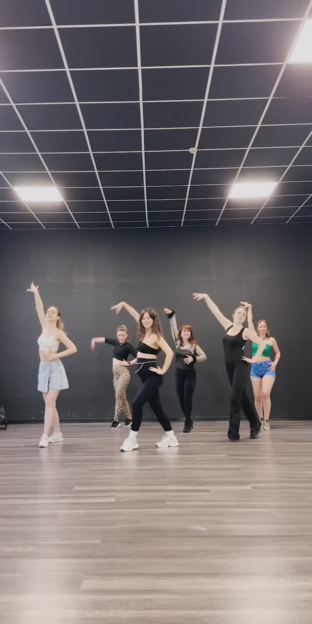 8 июня 2025 - Хорео - Te Amo En Silencio (часть 2)