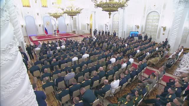 Встреча с выпускниками военных вузов