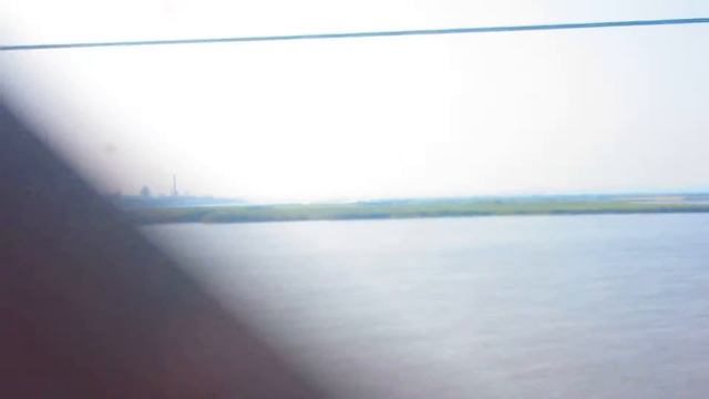 Вид_из_окна_поезда_река_Амур_г_Хабаровск