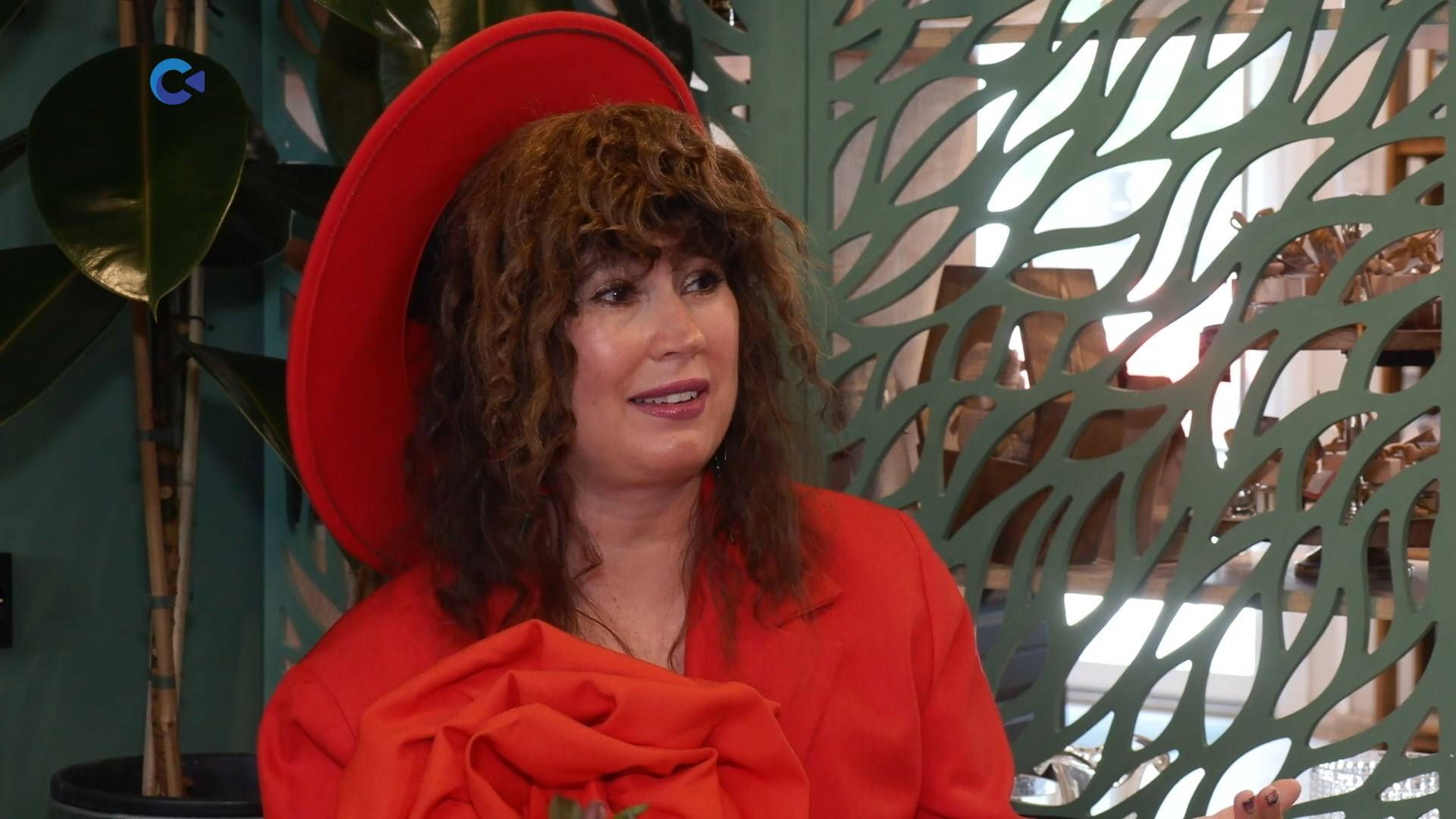 «Книжная разборка» | Арина Степенная