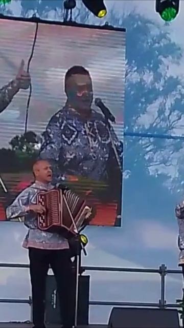 Калининград празднует День России short