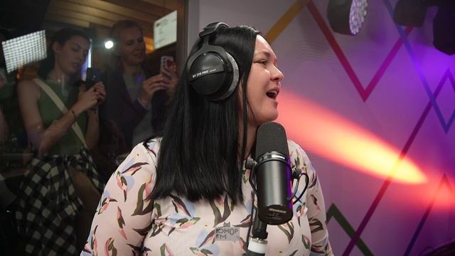 Filatov & Karas - Party [Live на станции Метро @ Юмор FM]