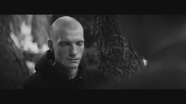 ЧТО НАМ МОЛОДЫМ...  #Мир в ЧерномБелом