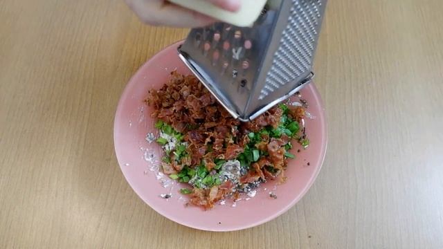 Шампиньоны с сырно-беконной начинкой