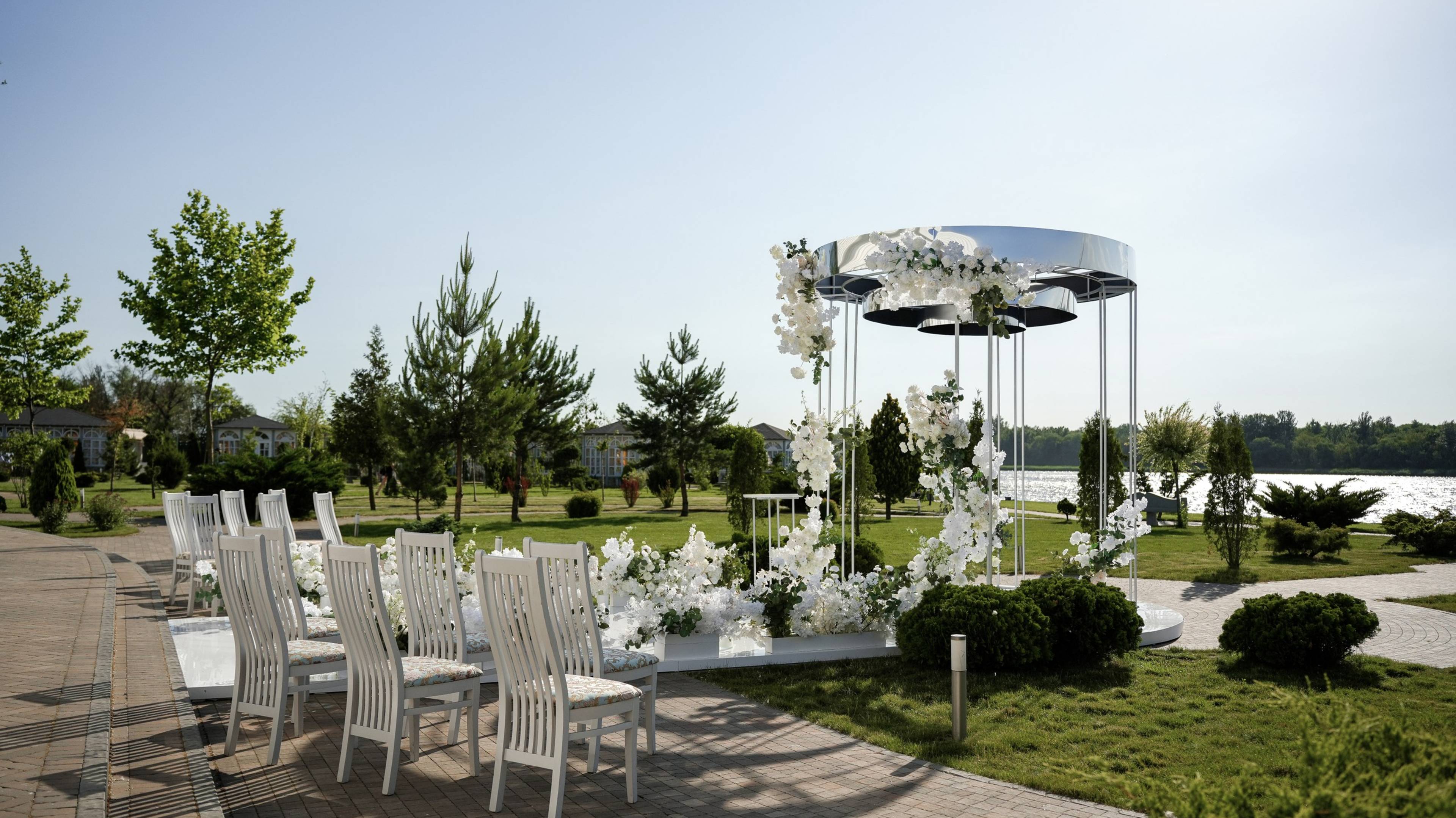 Олег  и Лена