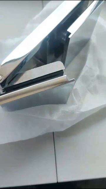 Петля Гидра стекло-стекло 180°