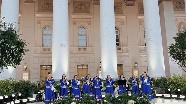 Над рекой  калина спелая.  Русская песня.  Хор Акцент. Московская A Cappella