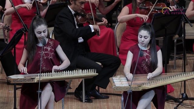 Мери Мусинян и Кристине Енгоян - Арам Хачатурян / Танец с саблями