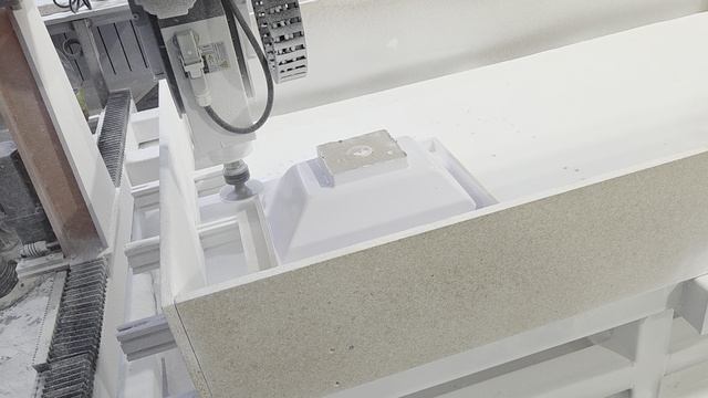 Фрезеровка раковины из искусственного камня на ЧПУ станке Инлёв в компании Марко