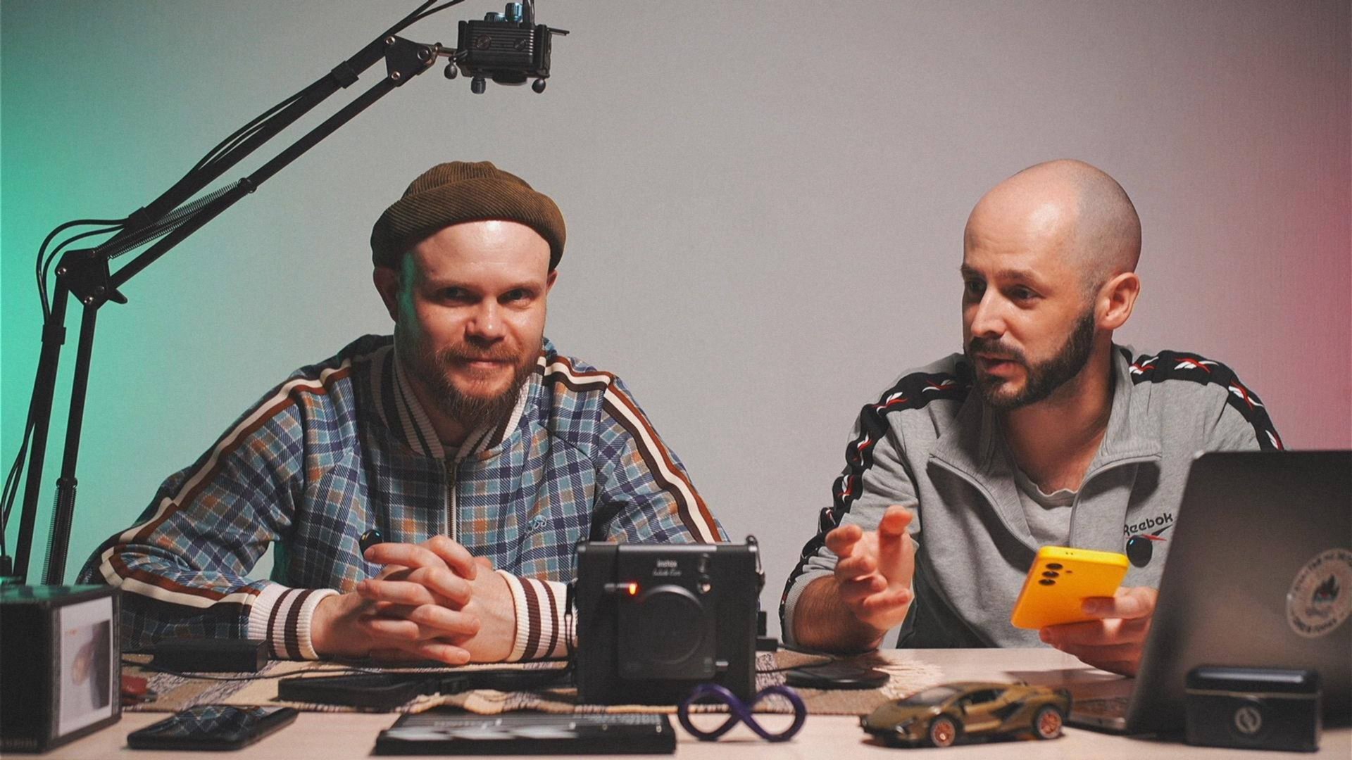 РАСПАКОВКА FUJIFILM instax WIDE Evo – ЗАПИСАЛИ С СЕРГЕЕМ ЛЫКОВЫМ В СТУДИИ АЛЕКСЕЯ КОРОТКИХ