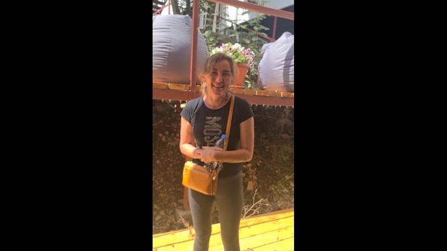 Отзыв: "... я наполнилась ... сама природа ... подушки очень классные... здесь и сейчас"