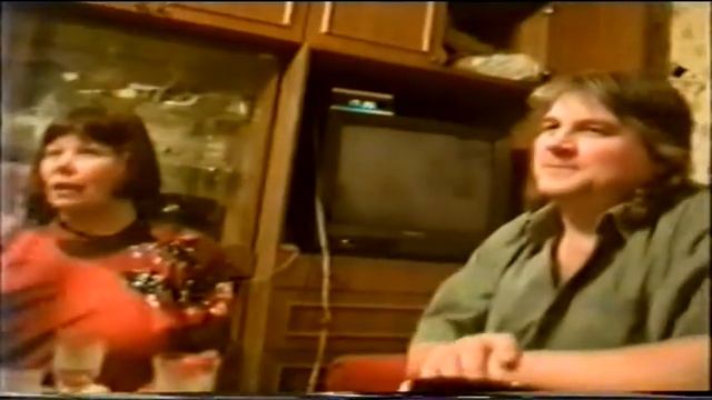 Папа , мама , Вэл , рыжик , Саша+Тоня , Алик , Кира , Алёна , Светик , Толик