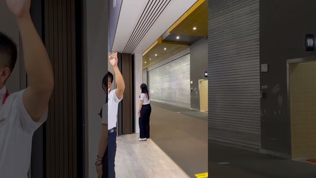 Раздвижная система FDS-19 - Телескопическая система на семь дверей.