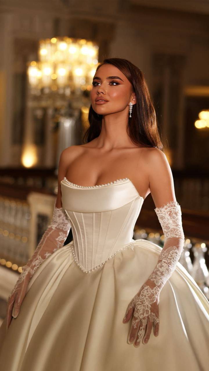 Атласное пышное свадебное платье Тахмина. Арабская коллекция. #свадебноеплатье #домневесты