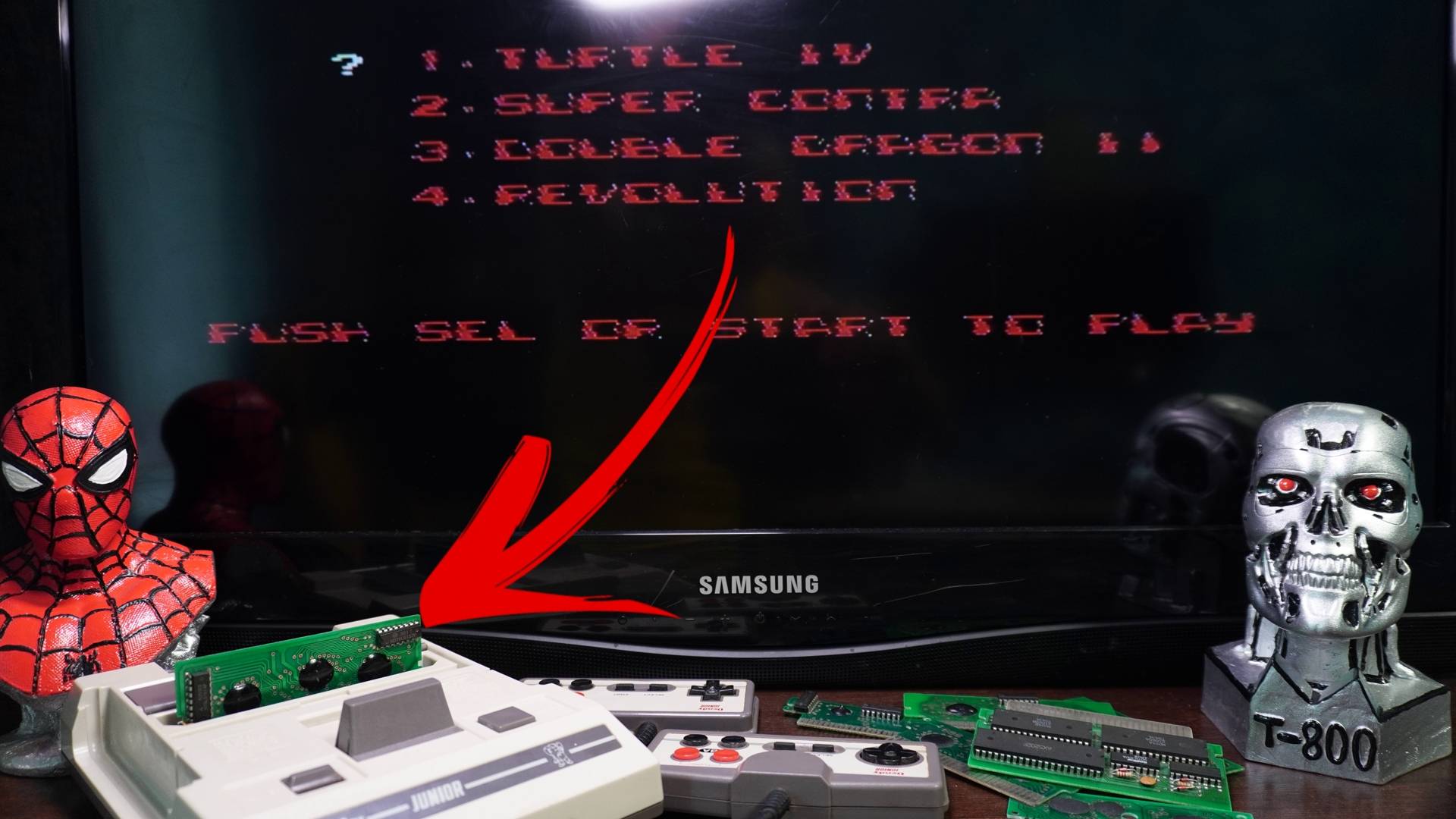 Что на Платке ДЕНДИ? Крутая 4х Игровка на Dendy