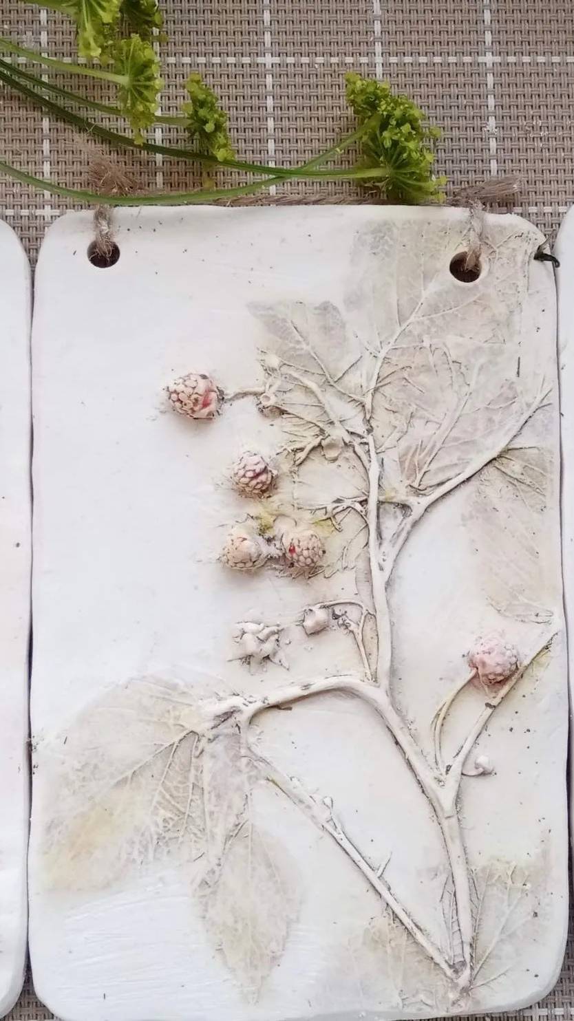 Комплект . Летний барельеф.