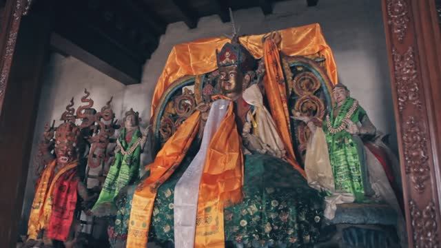 Статуя Гуру Падмасамбхавы - Похожая на меня