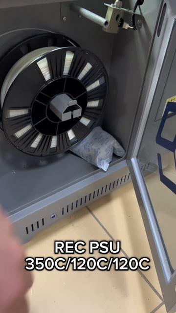 Распаковали 3D принтер Creatbot PEEK 250 и запустили тестовую печать материалами ABS, PSU, PEEK