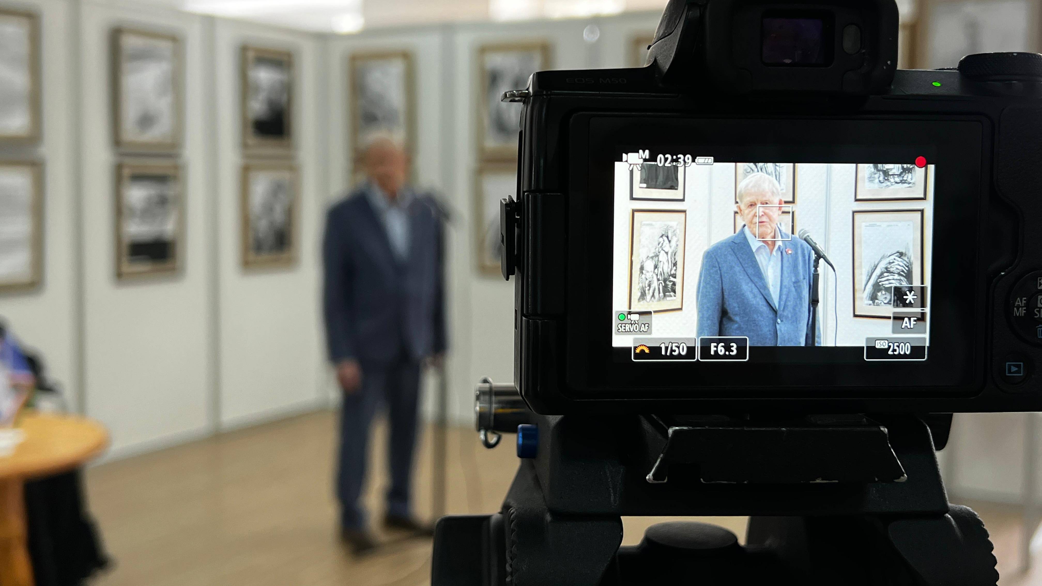 Виктор Губарев назвал выставку советских живописцев важным уроком истории для современников