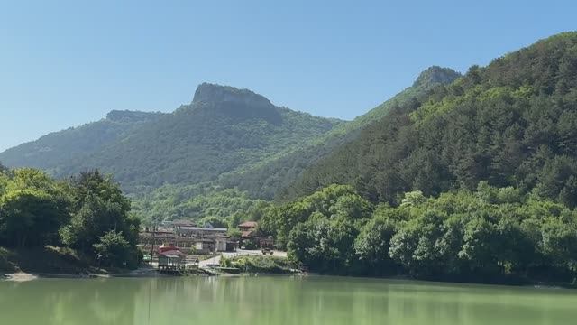 Озеро перед Мангупом, Крым