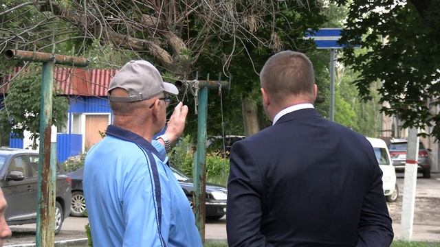 Глава городского округа Сергей Баталов пообщался с жителями многоквартирных домов