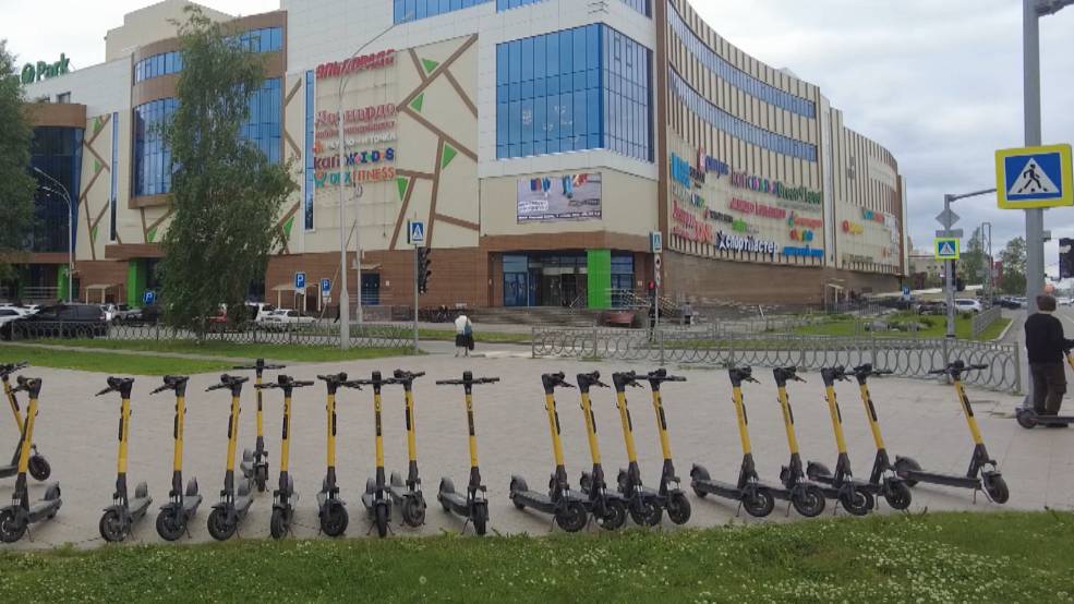 В Нижневартовске проходят рейды по самокатчикам