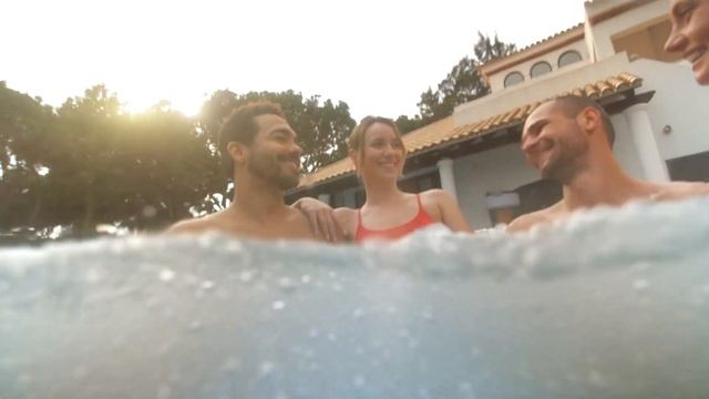 Надувной спа-бассейн Lay-Z-Spa Hollywood(2022)