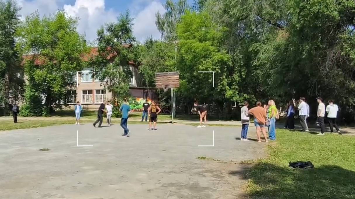 Специальный репортаж: как отдыхается в других детских летних лагерях Кировского района?