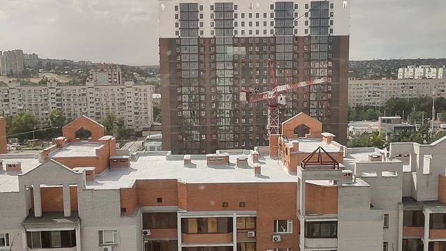 Кран,ураган.