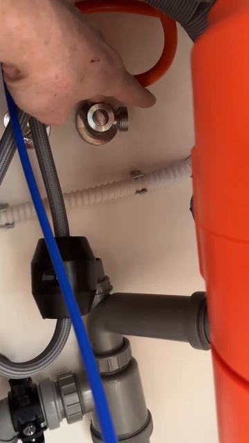 Как подключить посудомойку ? Вывод коммуникаций на кухне. Кран для заливного шланга и слив. Заявка.