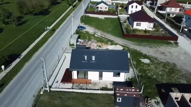 Готовый дом с террасой в п. Семигорье