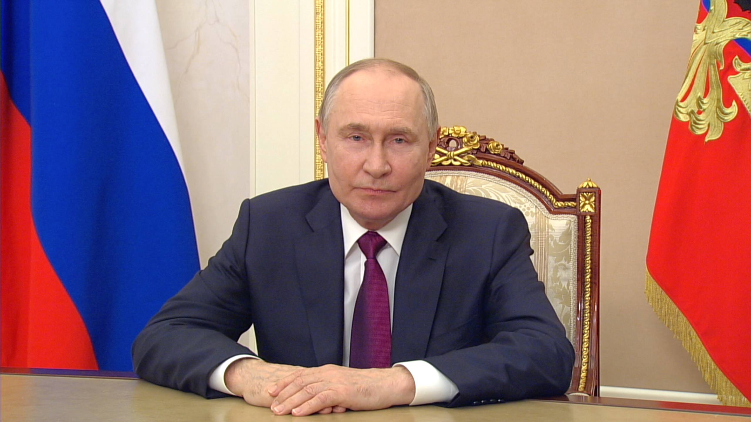 Видеообращение к выпускникам школ