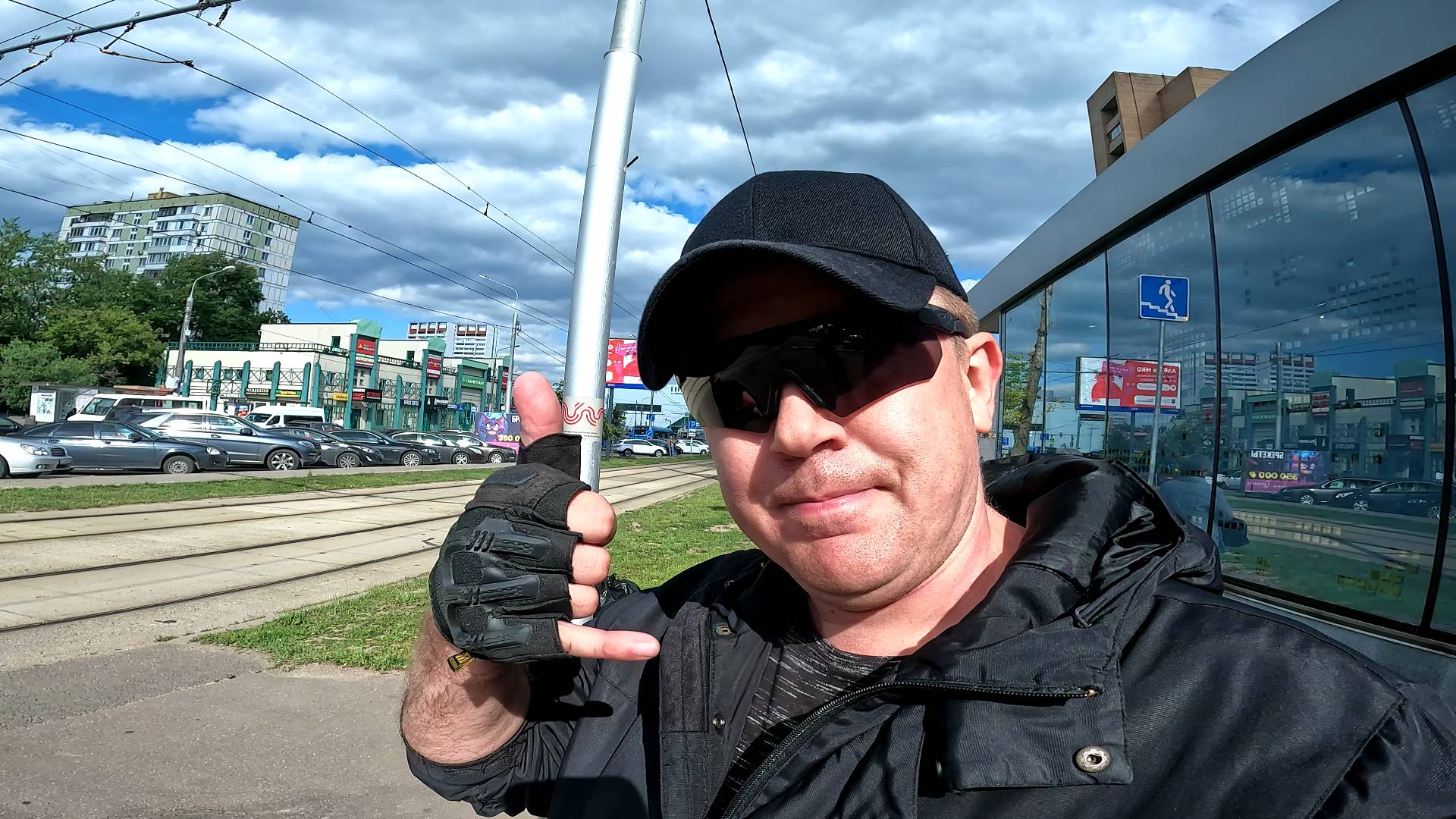 Вело - Влог в Ветренную погоду ( Осеннее Лето катаем в Кусково )