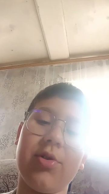 Рамиль, занимается русским и китайскими языками