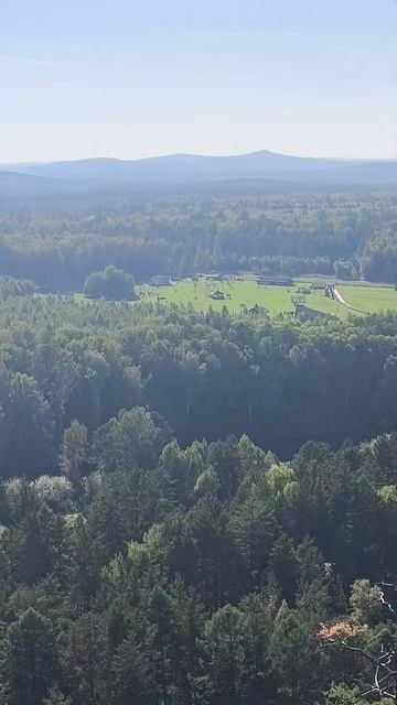 поход на гору Медведь-камень, Нижний Тагил, наверху #гора #медведькамень #тагил #природа #travel