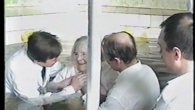 Водное крещение  (11.03.2000 г.)